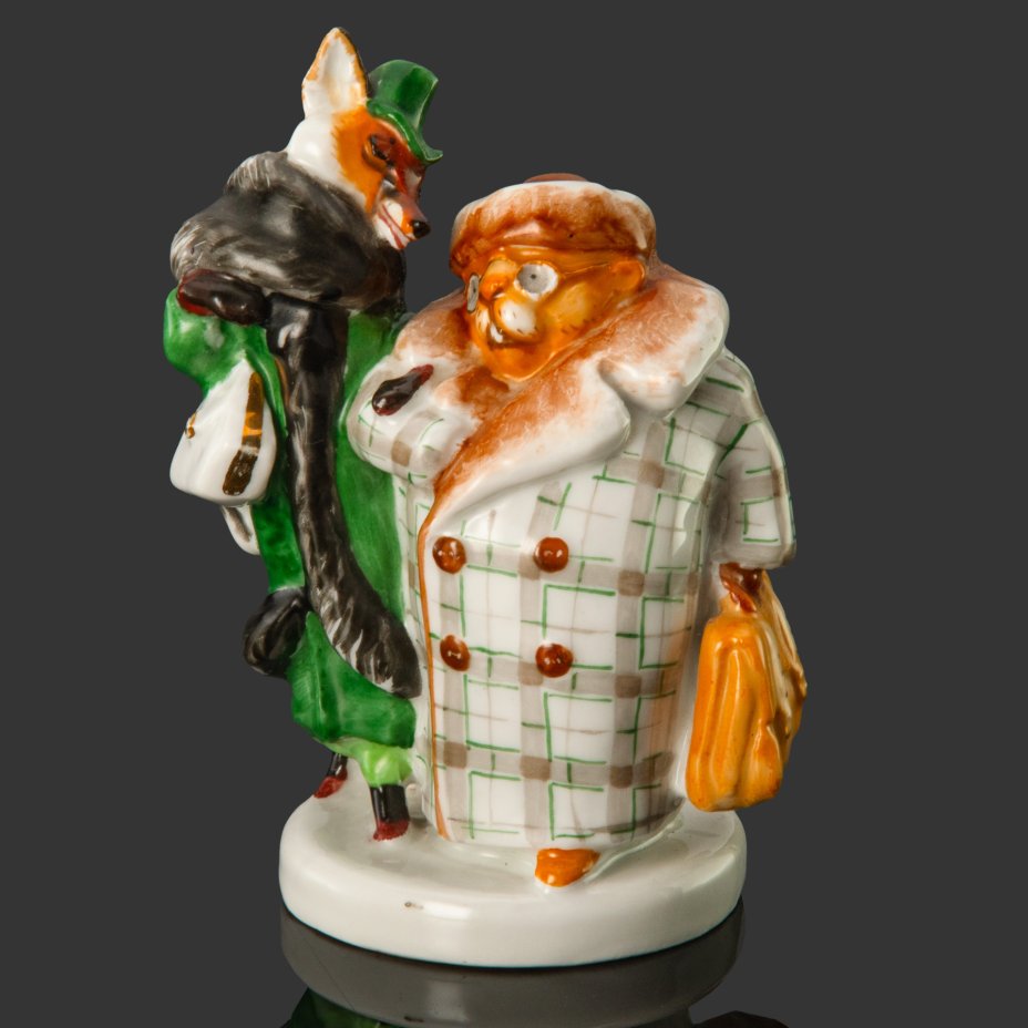 Статуэтка "Лиса и бобер" по мотивам басни С.В. Михалкова, скульптор ...