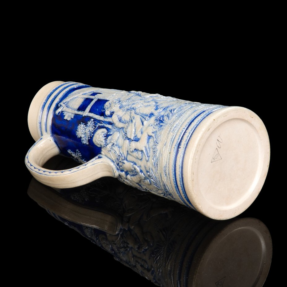 Кружка пивная с изображением трактирных гулянок "Музыкант и танцоры ...