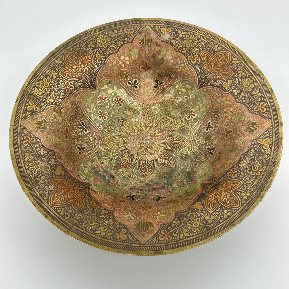 Ваза (мелочница), выполненная в восточном стиле, латунь, эмаль, Индия ...