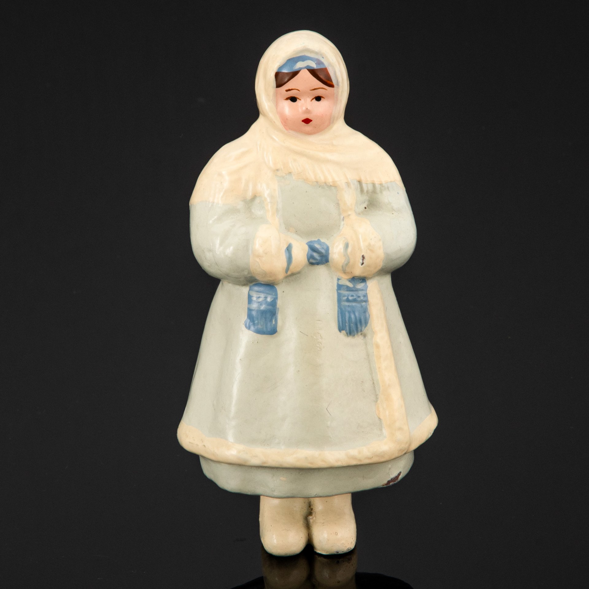 Опилочная ёлочная статуэтка "Снегурочка" (Настенька, Алёнушка), опилки ...