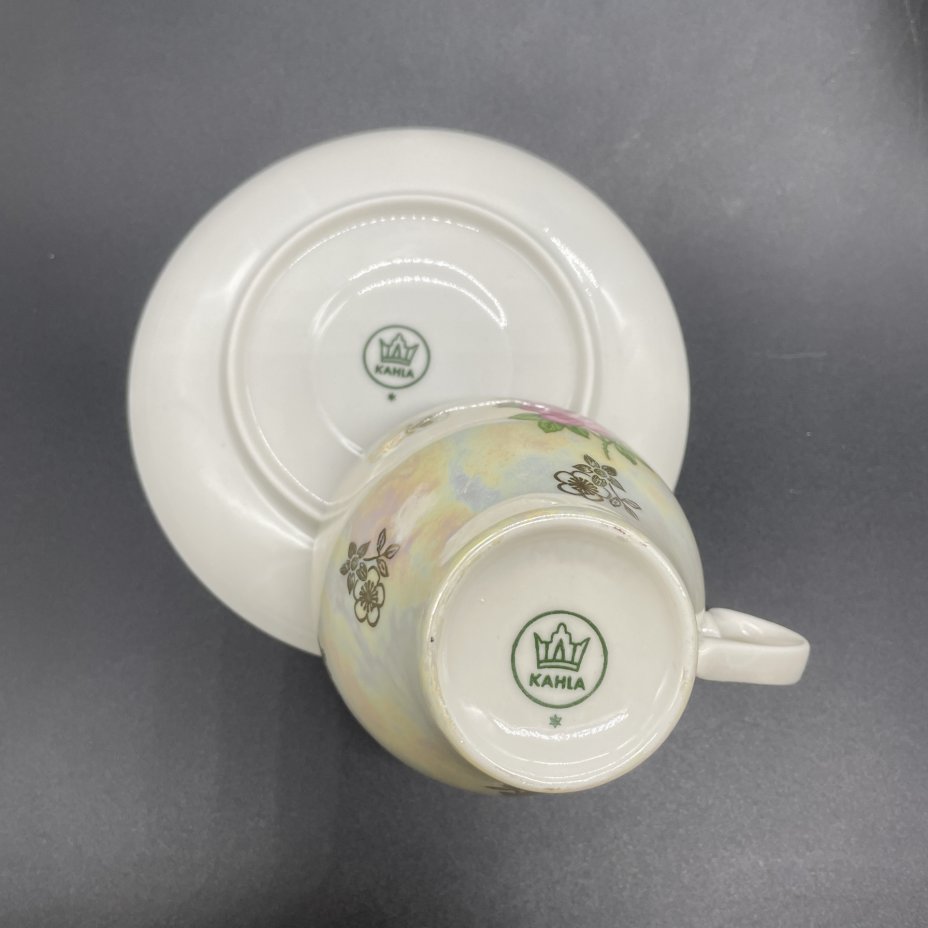 Набор из 4-х чайных пар, украшенных цветочным декором, фарфор, деколь, золочение, Kahla, ГДР ...