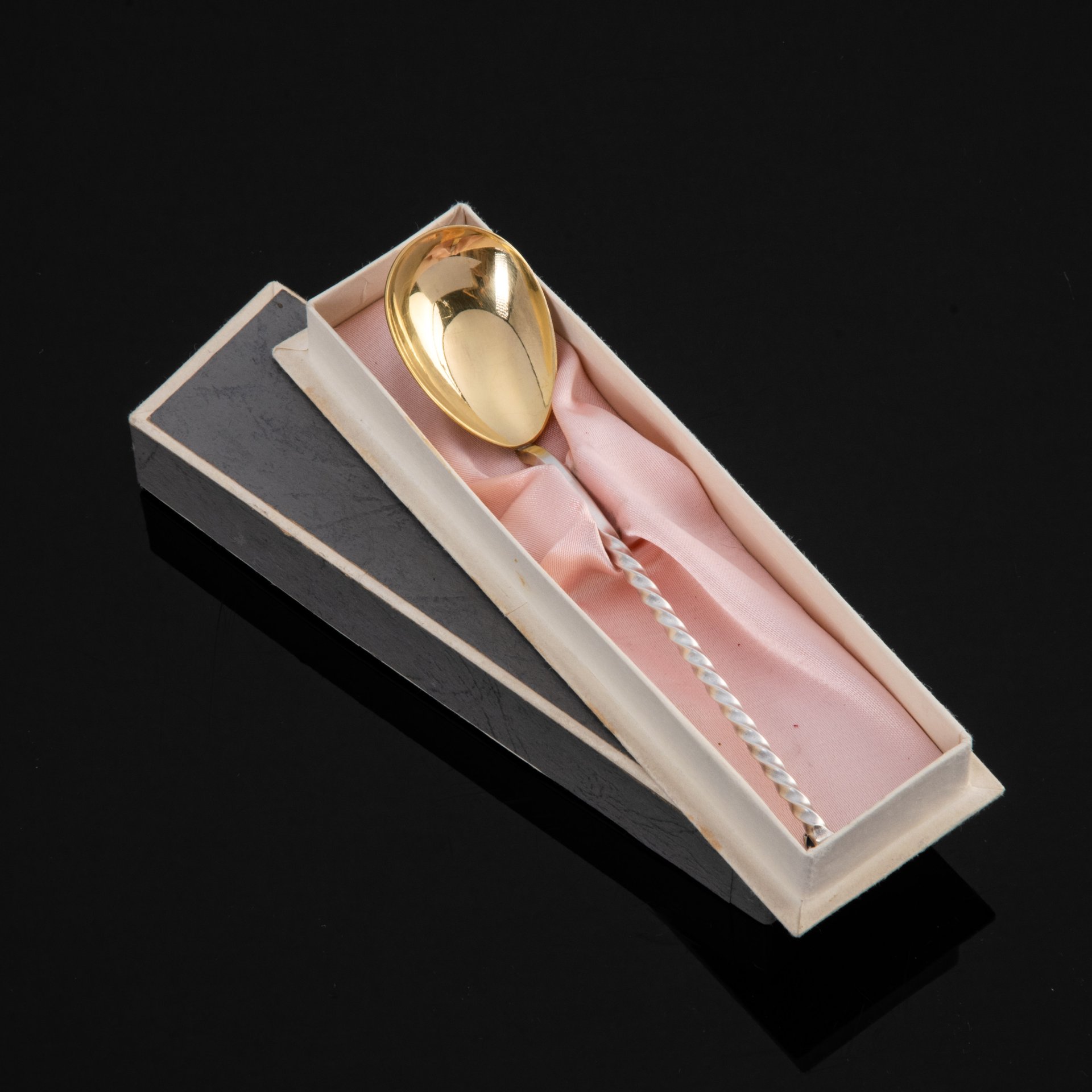 Ложка с витой ручкой в оригинальной коробке, мНЦ (медь-никель-цинк ...